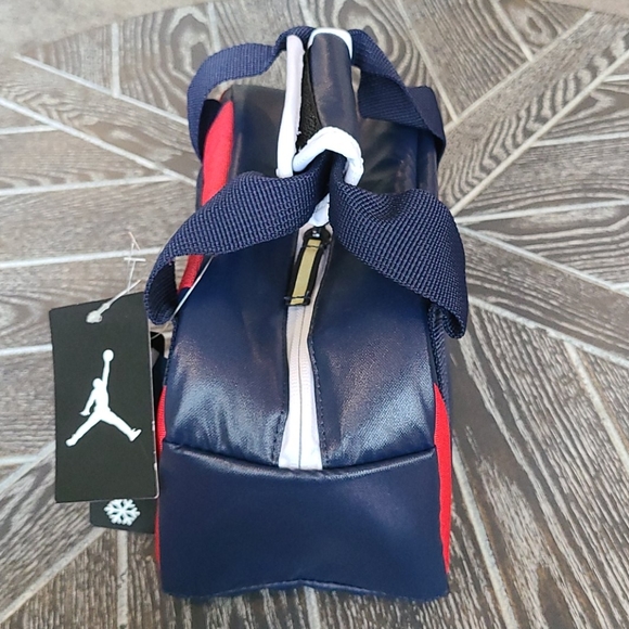 Jordan | Accessories | Nwt Jordan Kids Insulated Lunch Box Tote Bag ...
